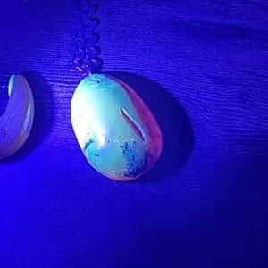 Vintage | Jewelry | Baltic Amber Free Form Pendant Necklace ...